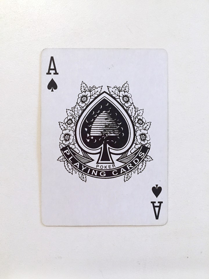 Straight Face Ace – Practically Apparent