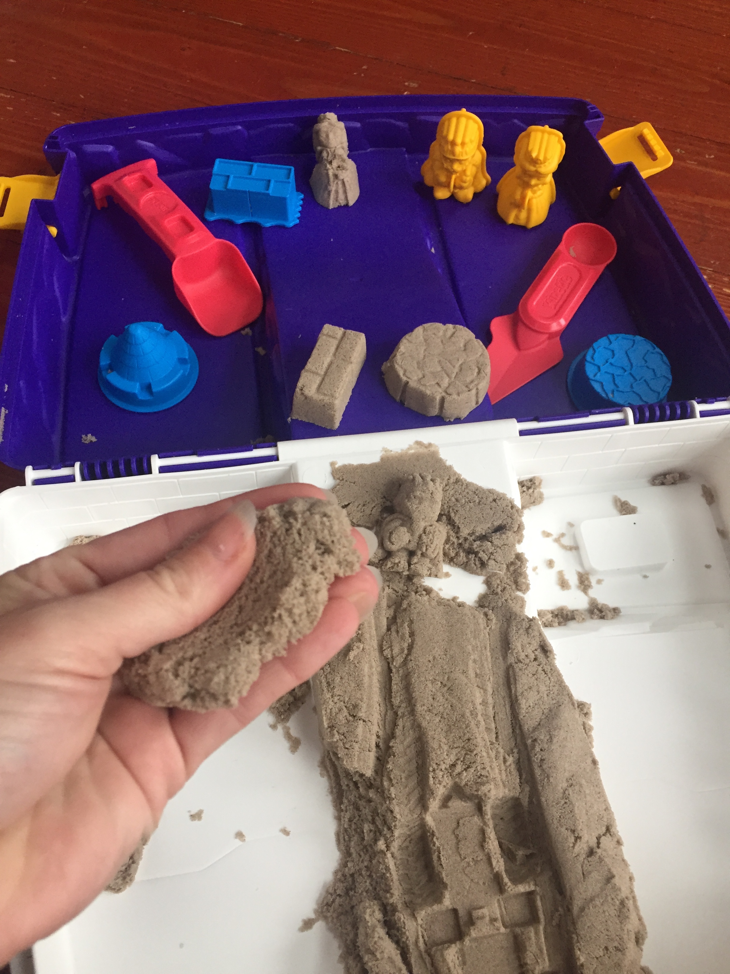 Kinetic Sand Set – Practically Apparent