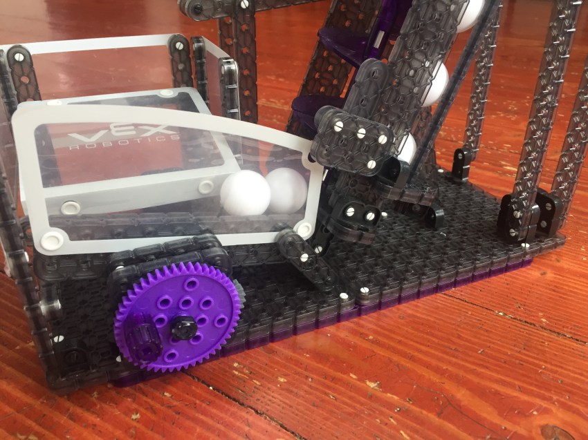 VEX Robotics Screw Lift – Practically Apparent