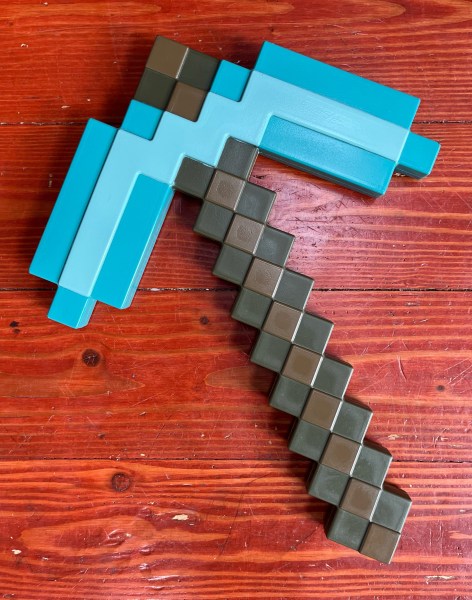 Minecraft Weapon Toys – Practically Apparent
