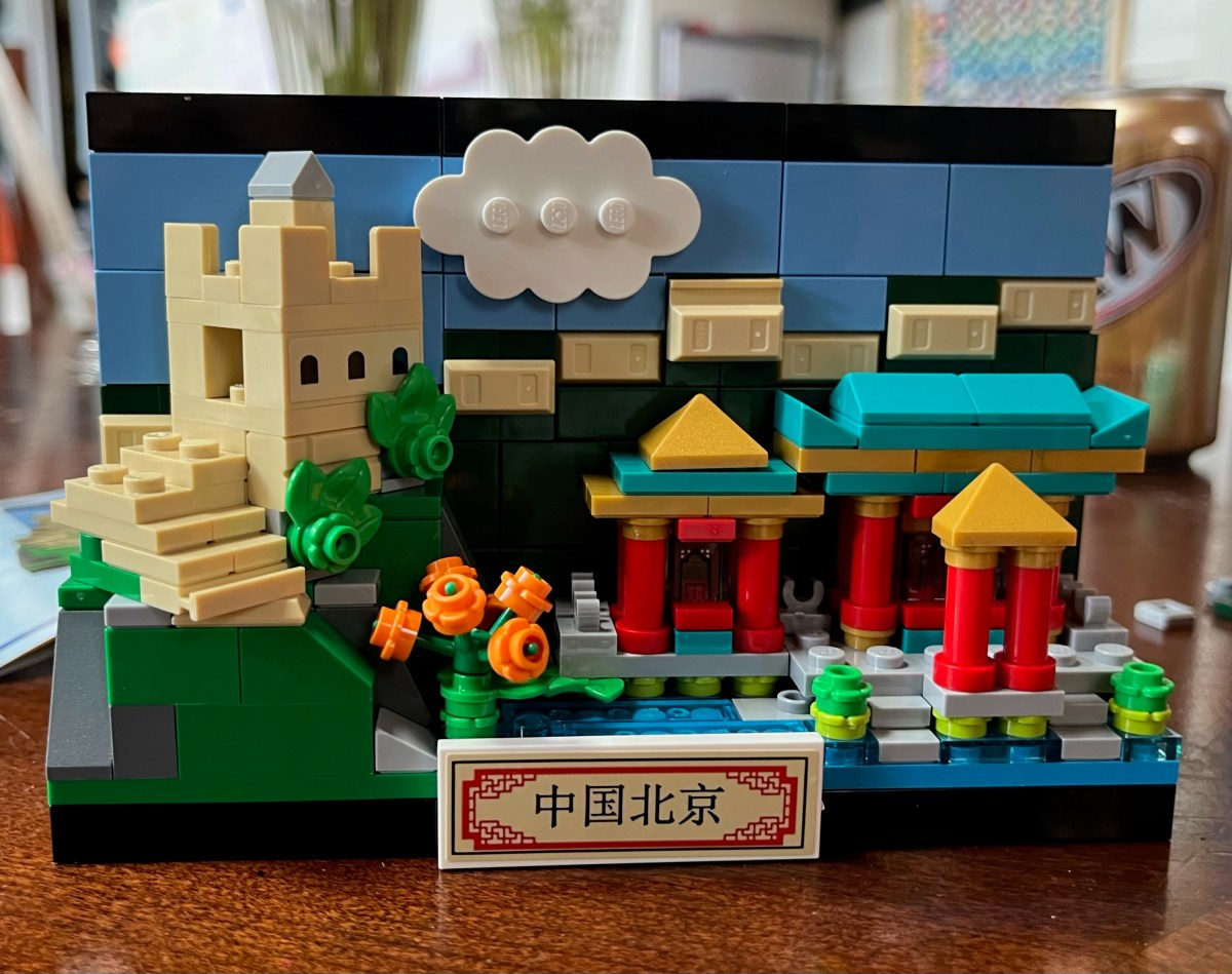 Capture Iconic Destinations With These Small LEGO Sets – Practically ...